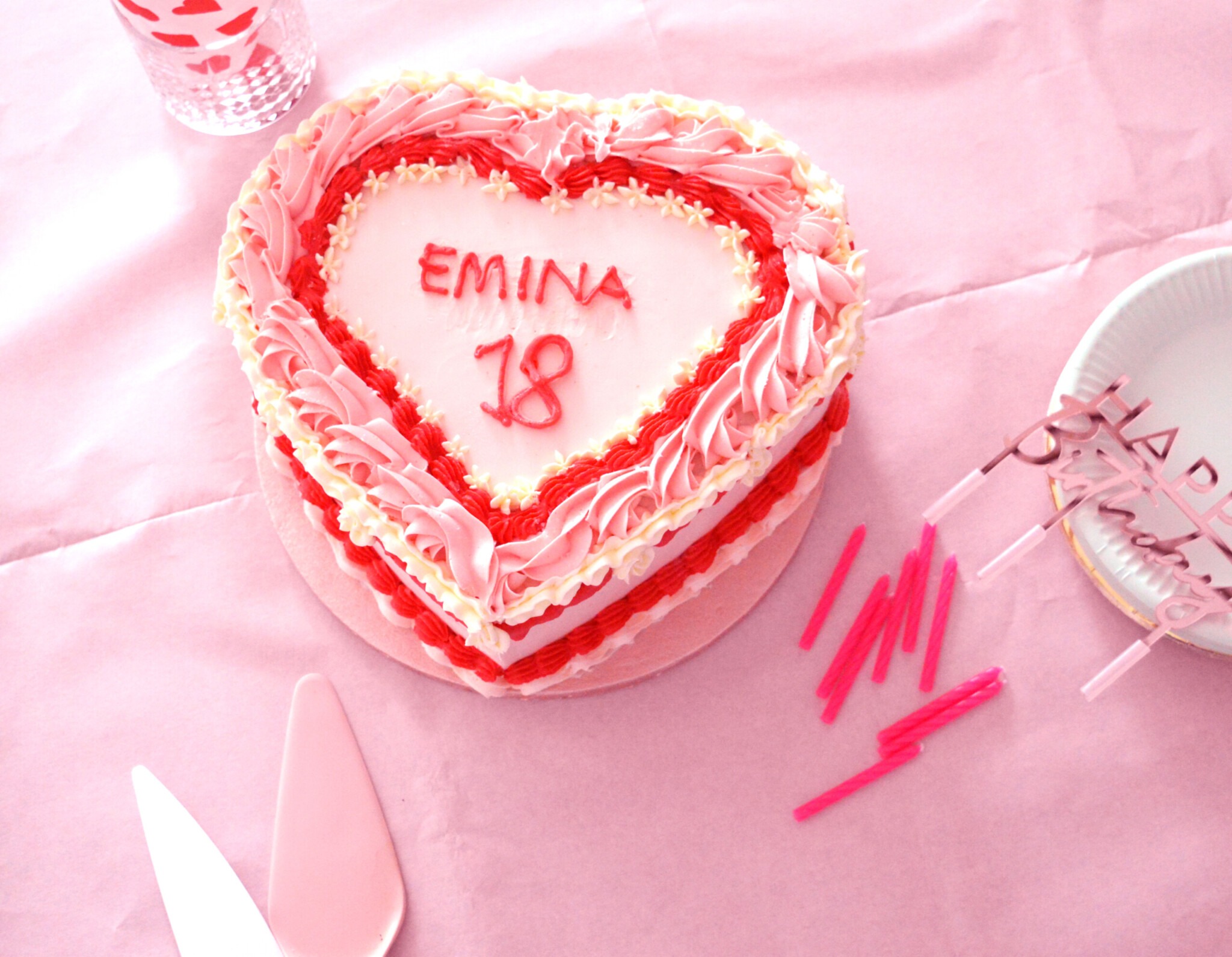 Lambeth taart roze bij Perfect Pastry in Den Haag!